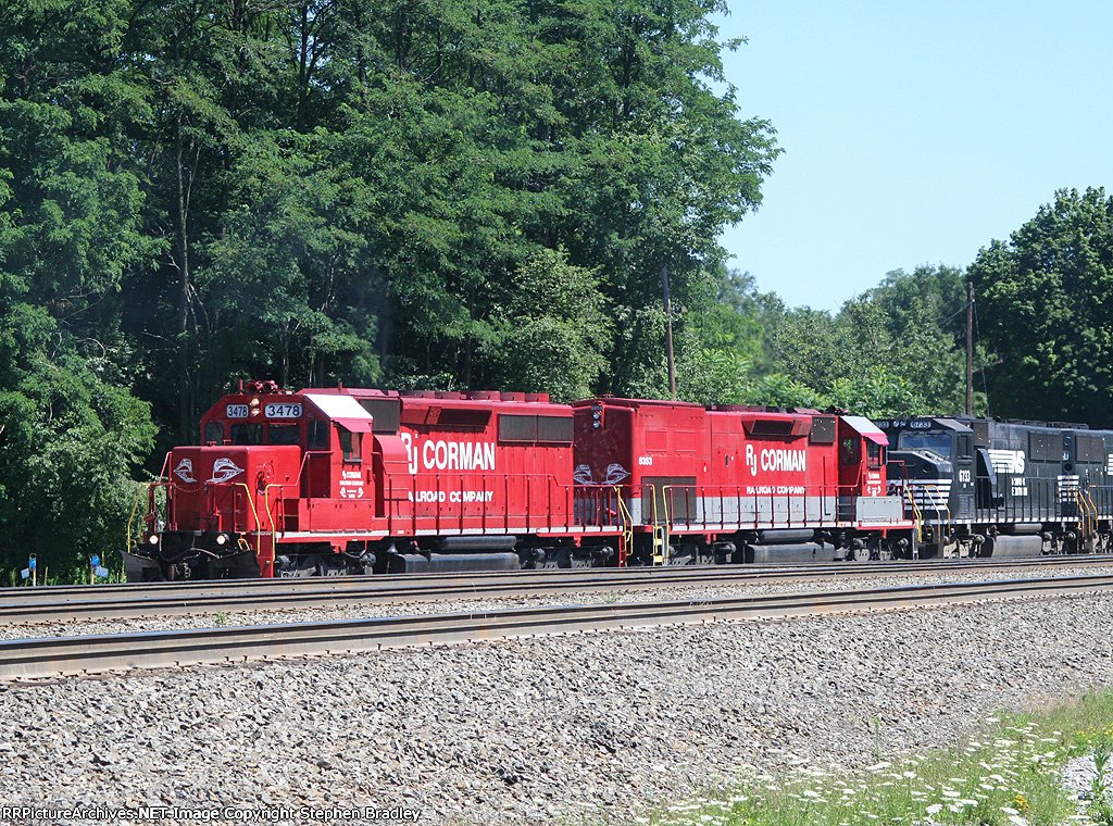 RJ Corman coal train